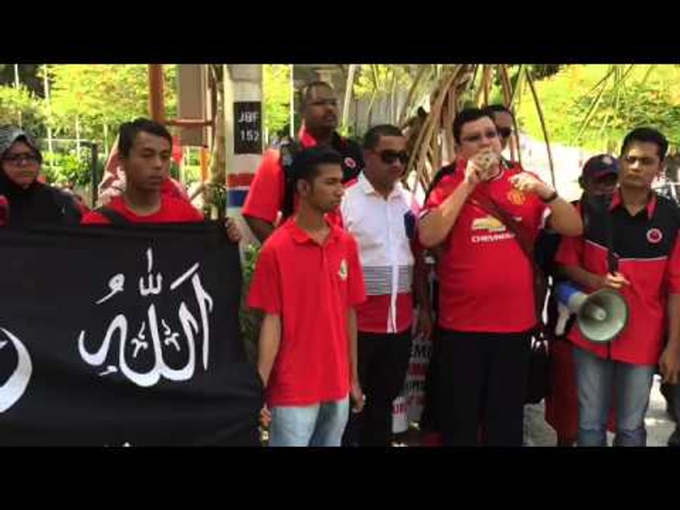 MMOTV: ‘Red-shirts’ protest against Freemason conference in Penang ...