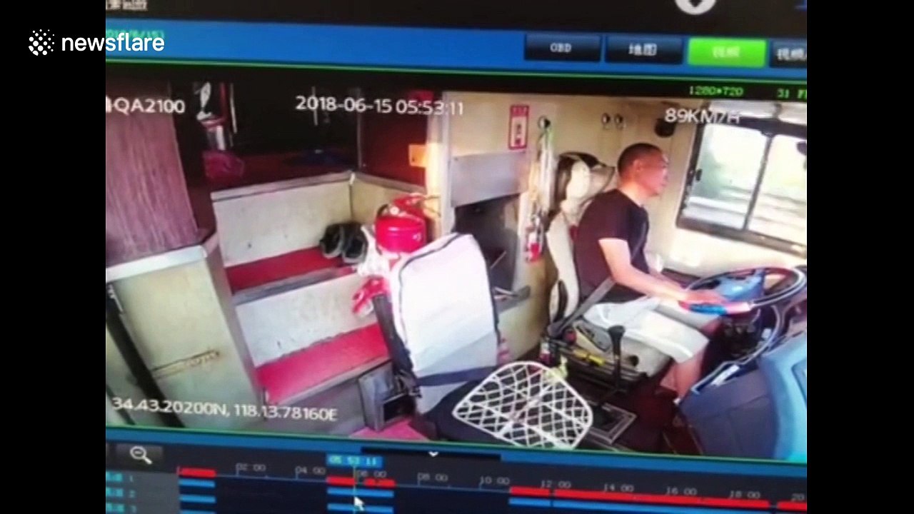 Hero bus passengers stop packed coach from crashing on motorway after ...