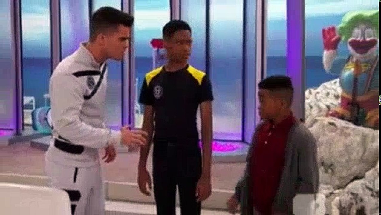 Lab Rats S04E09 - Spider Island - video Dailymotion