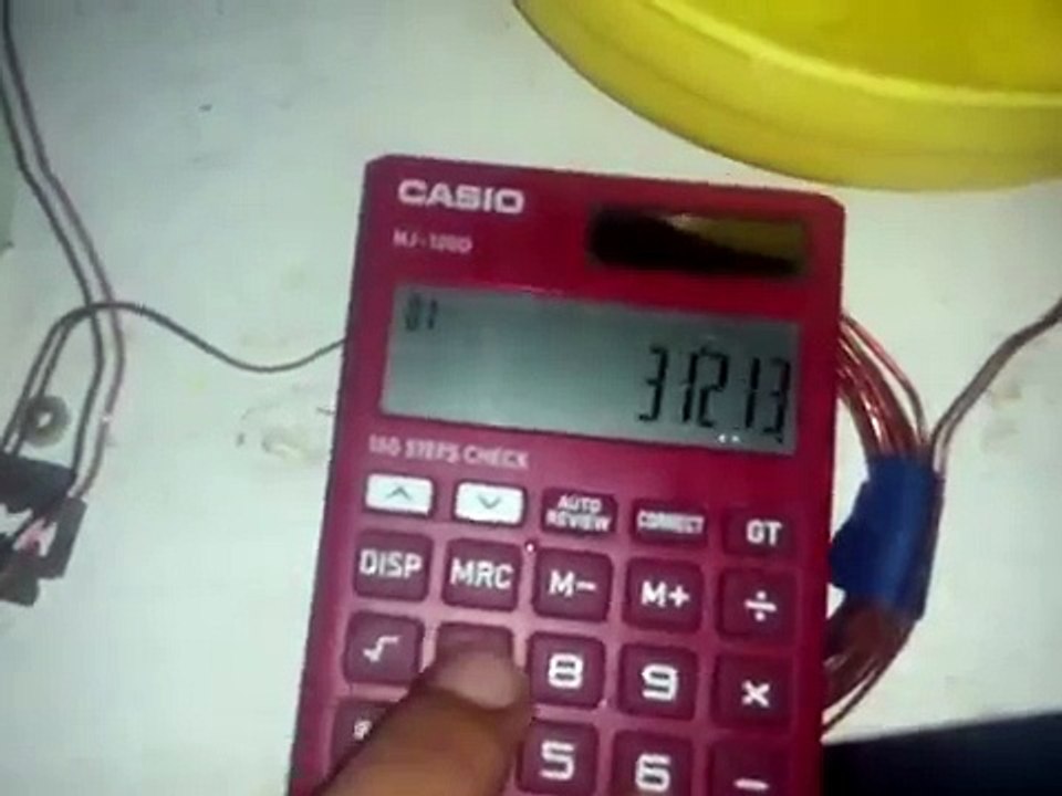 Electromagnetic pulse affecting devices - EMP Generator homemade ...