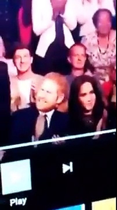 Meghan Markle acting like a robot Original Video Shapeshifting - video ...