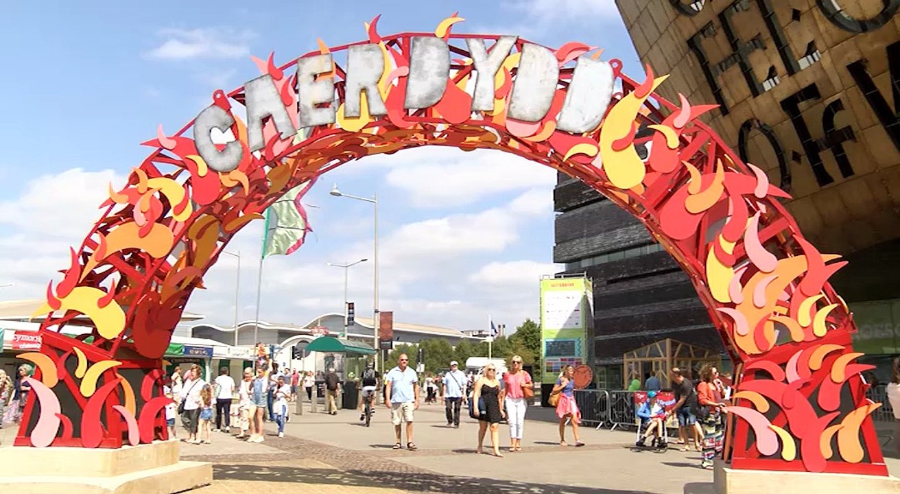 Eisteddfodd's Pop-up Science Lab ⚗ - video Dailymotion