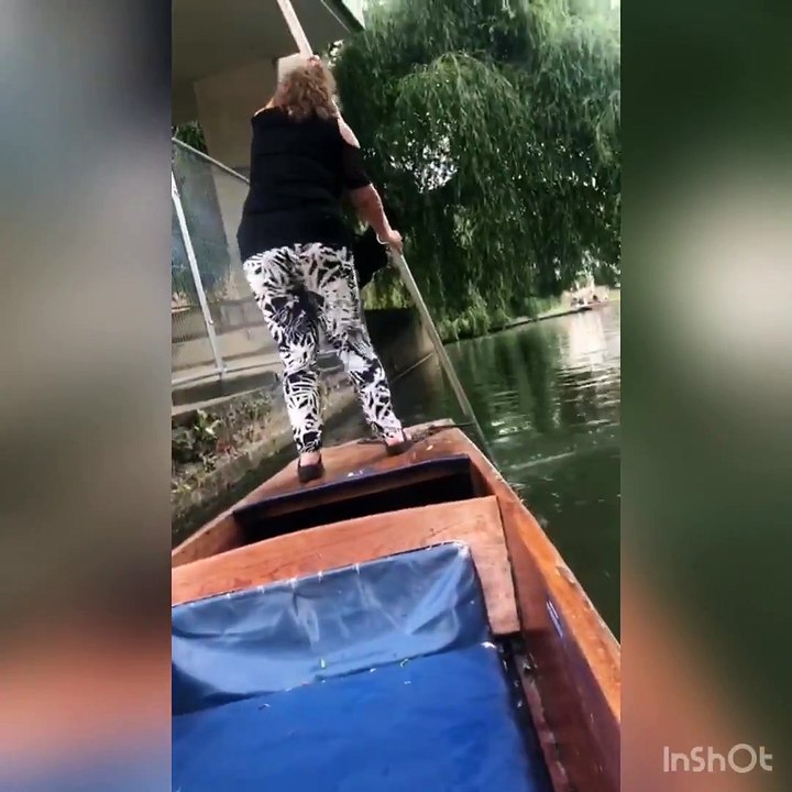 Woman Falls Off Boat While Punting - video Dailymotion