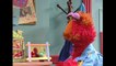 Sesame Street - Elmo Visits The Doctor - Spanish - Oznoz - video ...
