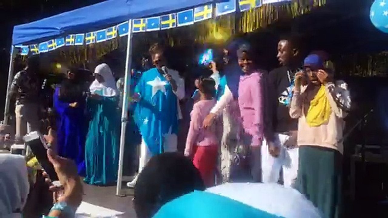 Halimo gobaad live 2 - video Dailymotion