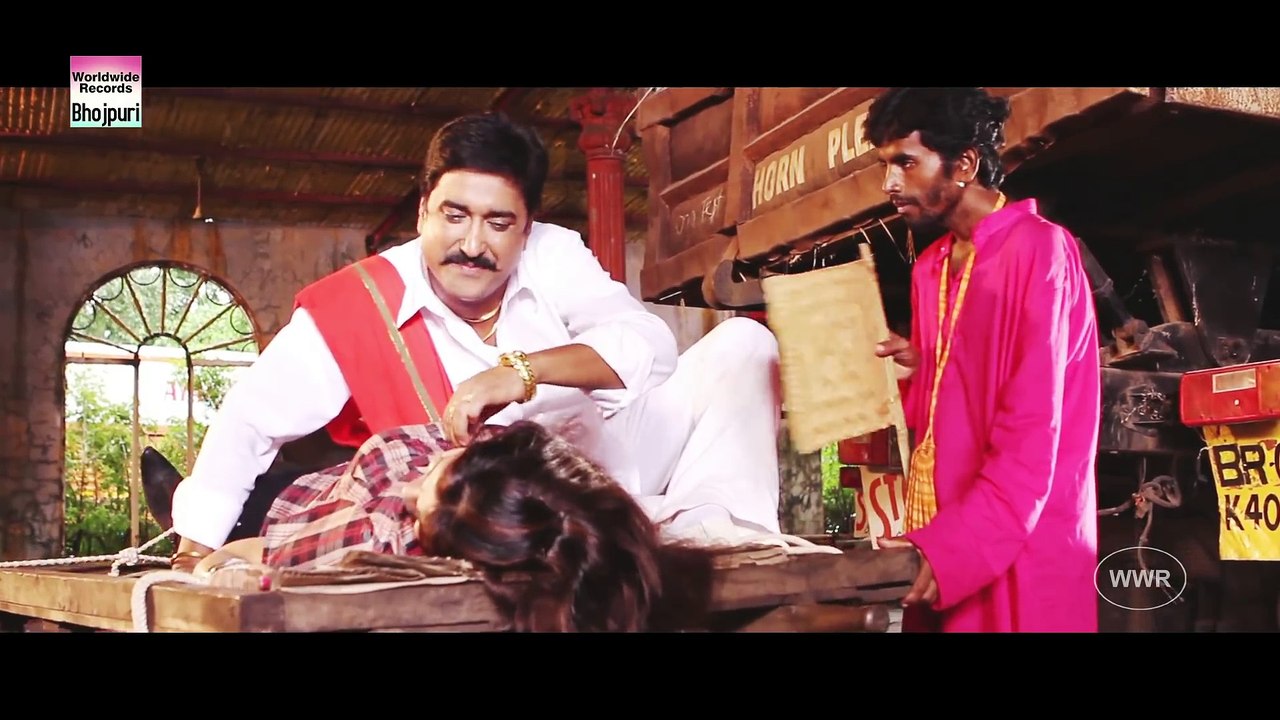 Pawan Jha Ne Bachayi Gunjan Pant Ki izzat - पवन झा ने बचायी गुंजन पंत की इज़्ज़त - video Dailymotion