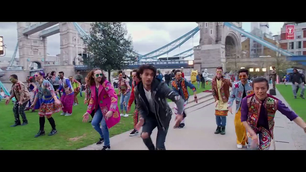 Chogada Full Video Song _ Loveyatri _ Aayush Sharma _ Warina Hussain ...