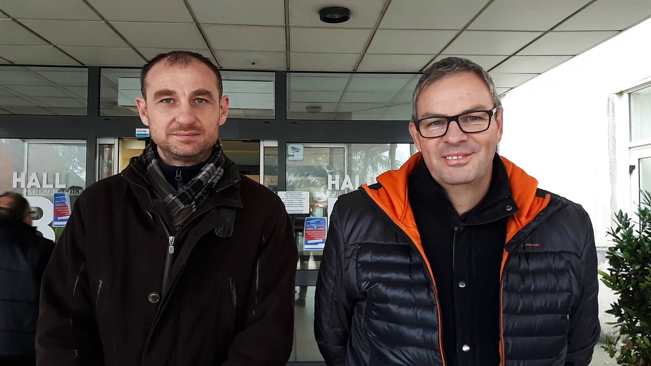 Pascal Morel, secrétaire général du syndicat des taxis indépendants de Côte-d'Or, et Anthony ...