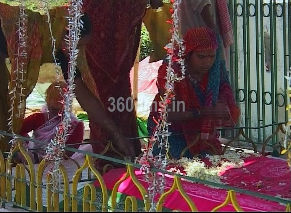 Visit Maner Sharif's Badi and Chhoti Dargah of Bihar - video Dailymotion