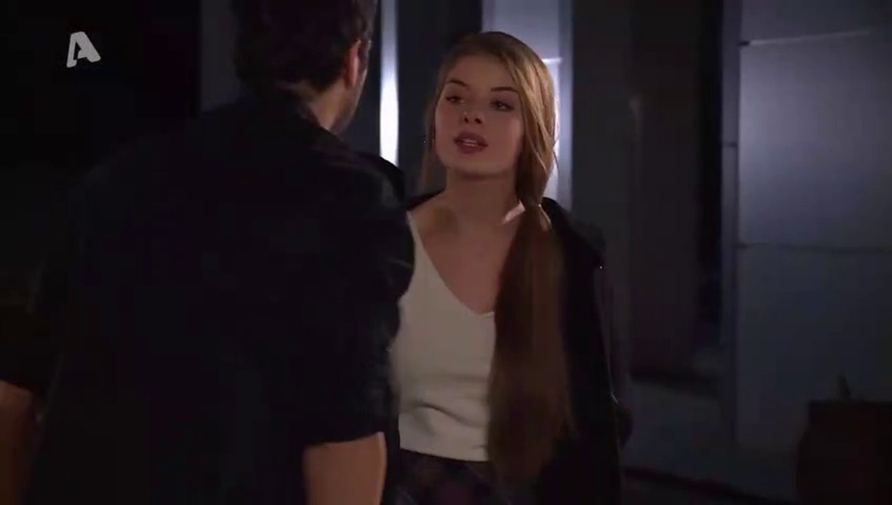 Ελα στη θεση μου - 3ος Κυκλος - Επεισοδιο 81 - video Dailymotion