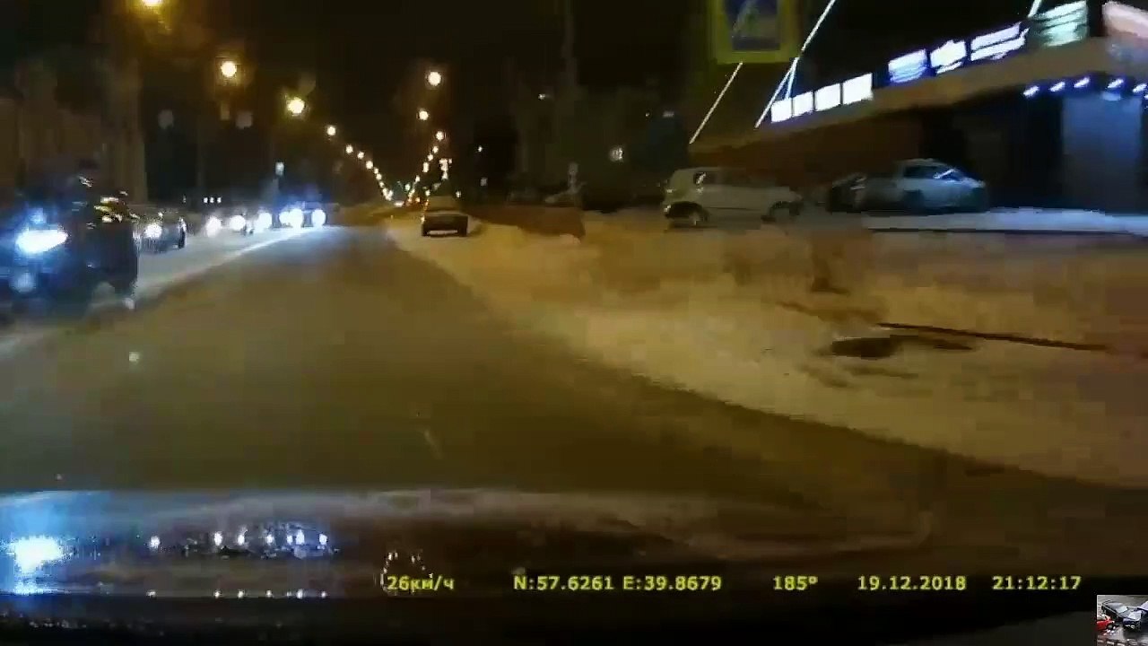 SNOW AND ICE DRIVING FAILS. WINTER CAR CRASH COMPILATION 2019(1 ...