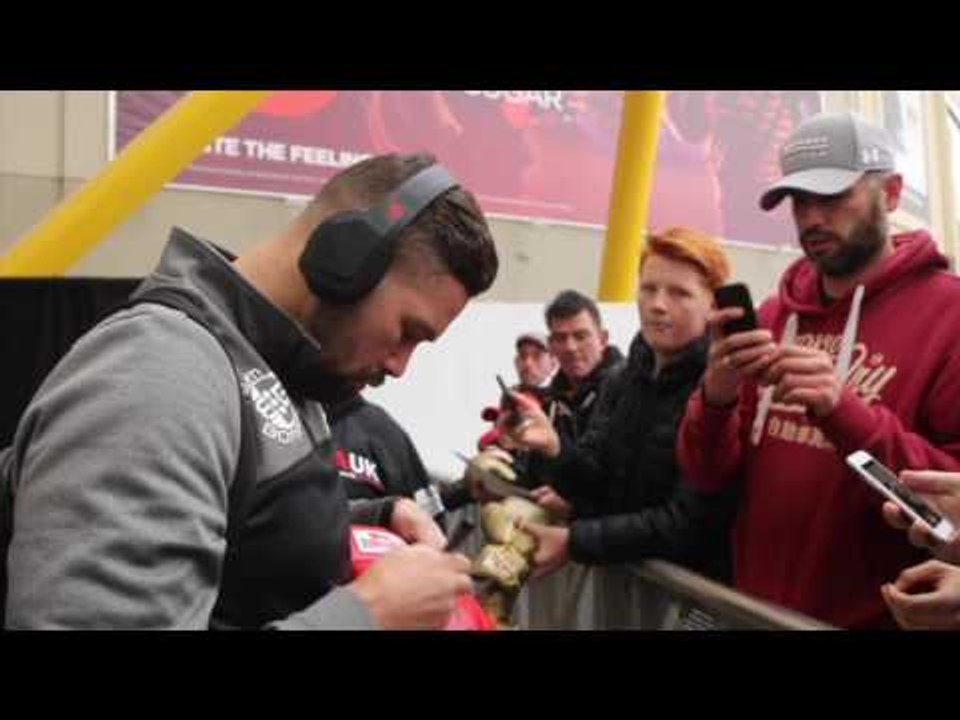 SCOUSE RAP STAR? - TONY BELLEW RAPS AS HE MAKES TIME FOR FANS AT HAYE v ...