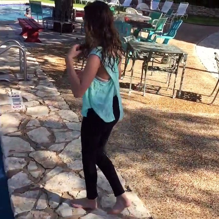 challenge at swimming pool!! - video Dailymotion