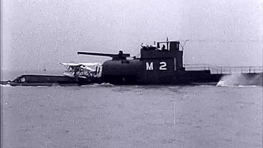 The HMS M2 Submarine Aircraft Carrier (1931) - video Dailymotion