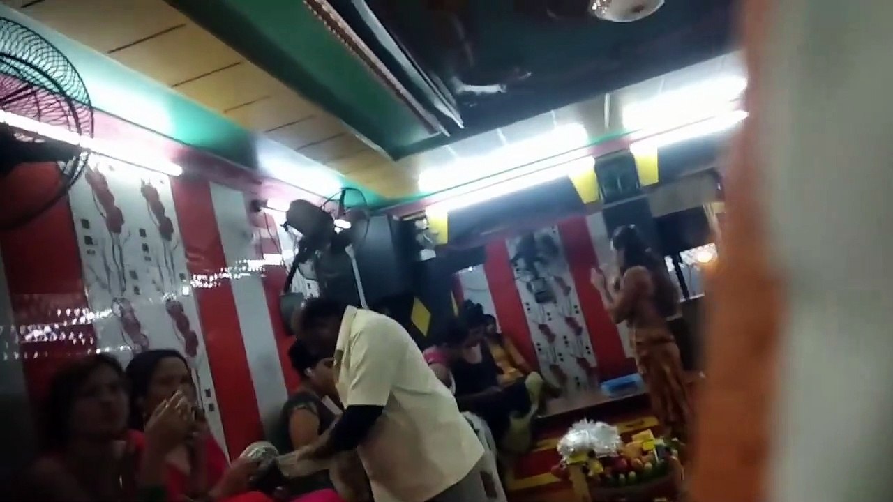 कोठा नंबर 64 की दूसरी मंजिल की लड़कियों की वीडियो।।GB road Kotha no 64 ...