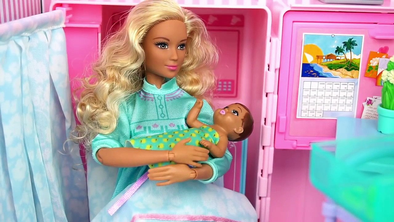 Barbie Chelsea Sick Morning Routine - Doll Hospital Room & Barbie ...