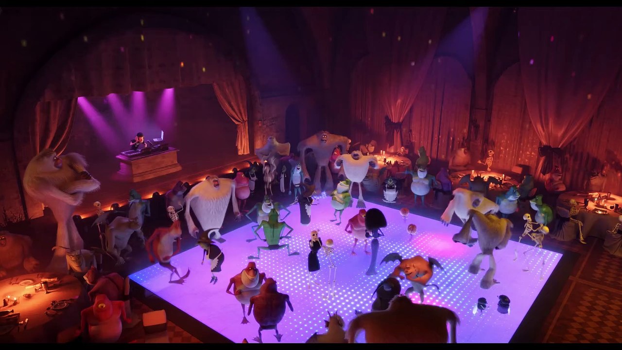 Hotel Transylvania 3 Summer Vacation Movie Clip - Monster Dance - video ...