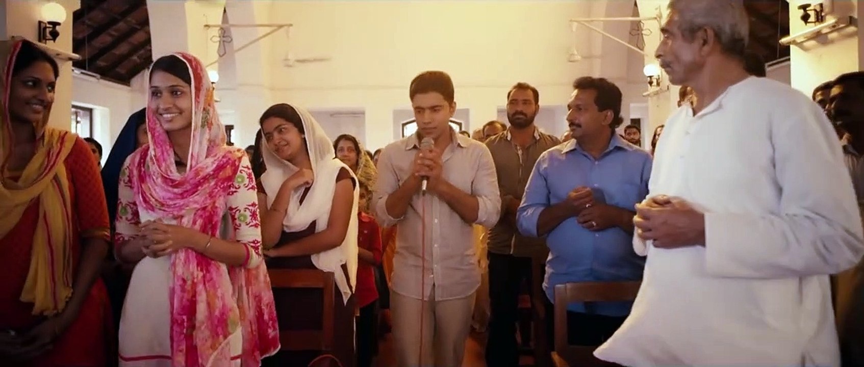 Premam Aluva Puzha Song, ft. Nivin Pauly, Anupama Parameswaran - video ...