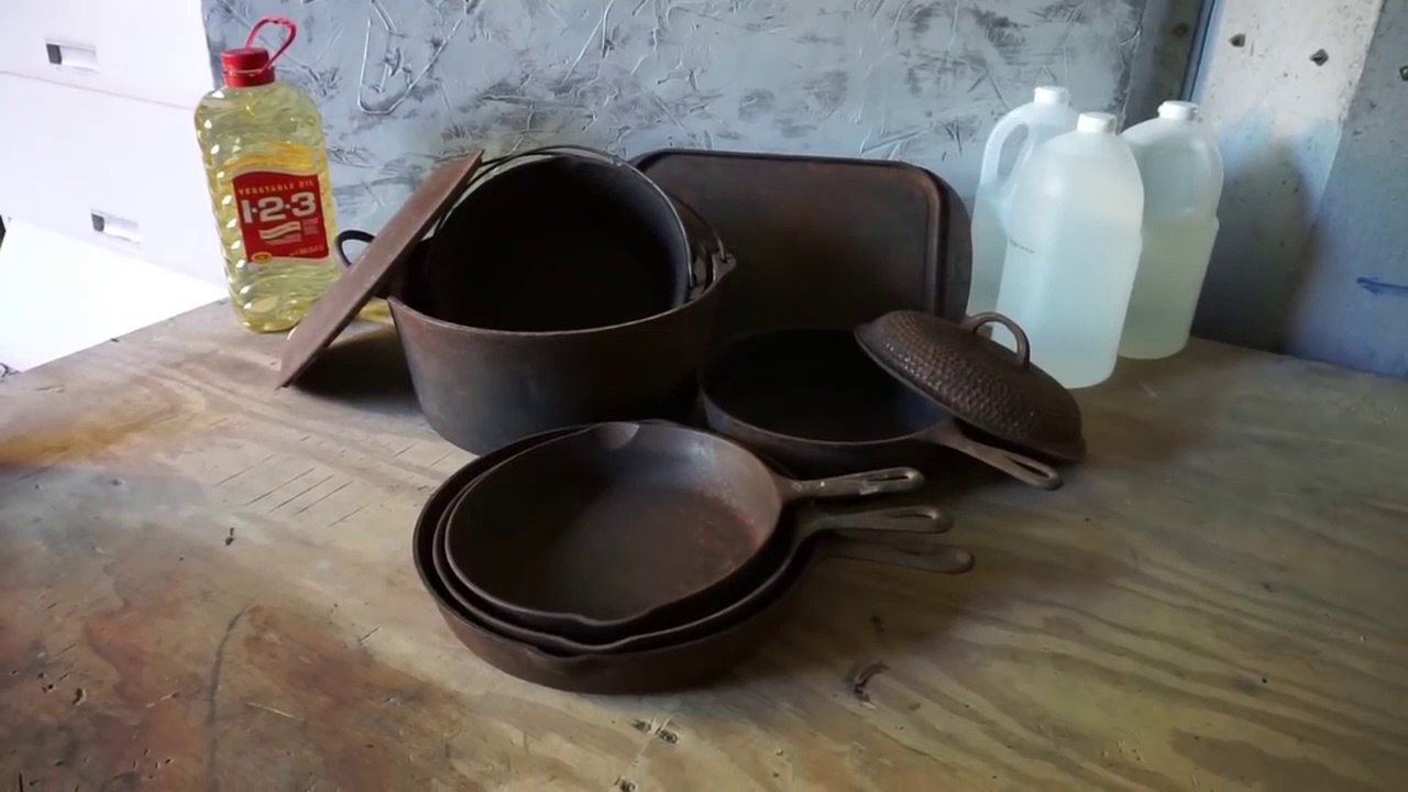 Restoring and Seasoning Antique Cast Iron Cookware (badly pitted ...