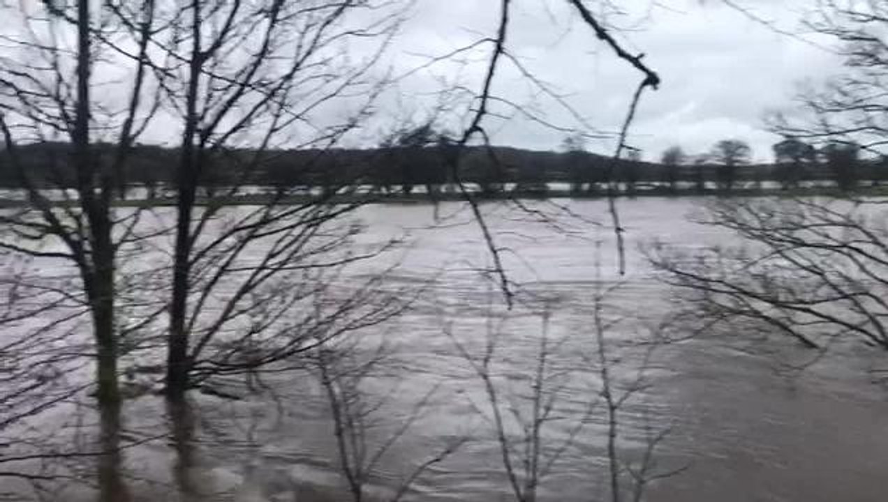 River Ribble flooding - video Dailymotion