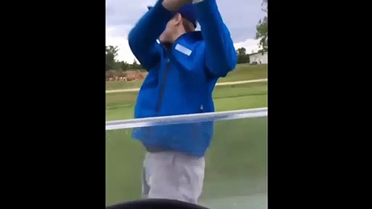 Funny Golf Cart Fail - video Dailymotion