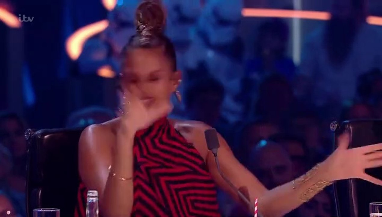 Britains Got Talent The Champions S01E01 part2 - video Dailymotion