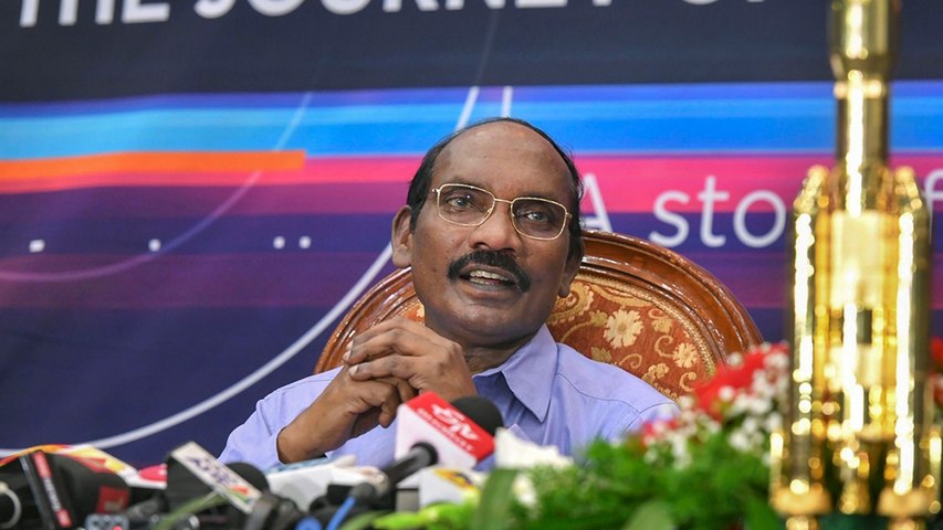 முதல்ல நான் ஒரு இந்தியன்.. எனக்கு எந்த கலரும் இல்லை.. வைரலாகும் இஸ்ரோ ...