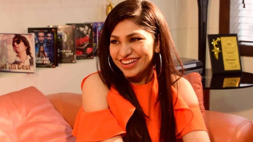 Singer Tulsi kumar's Exclusive Interview - Hindi Filmibeat