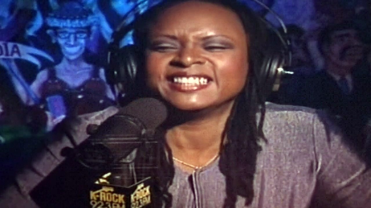 Howard TV On Demand - Chynna Phillips - video Dailymotion