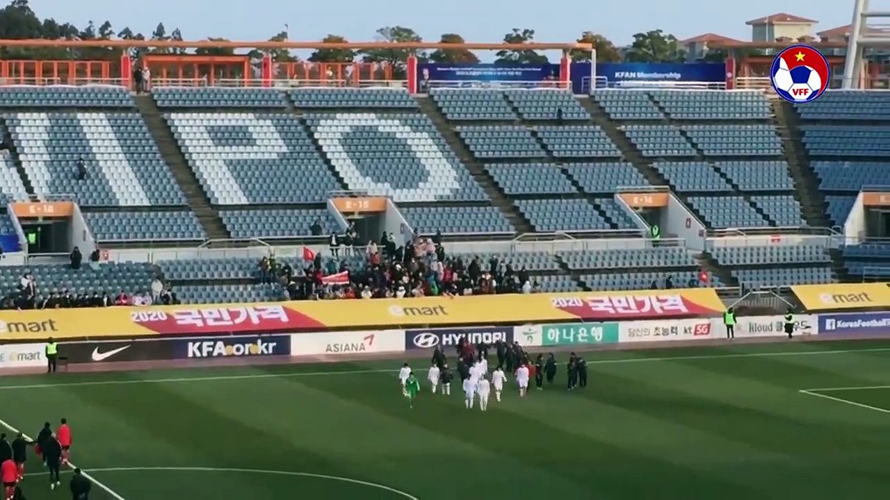 ĐT Việt Nam tri ân khán giả trên SVĐ Jeju World Cup, chính thức vào ...