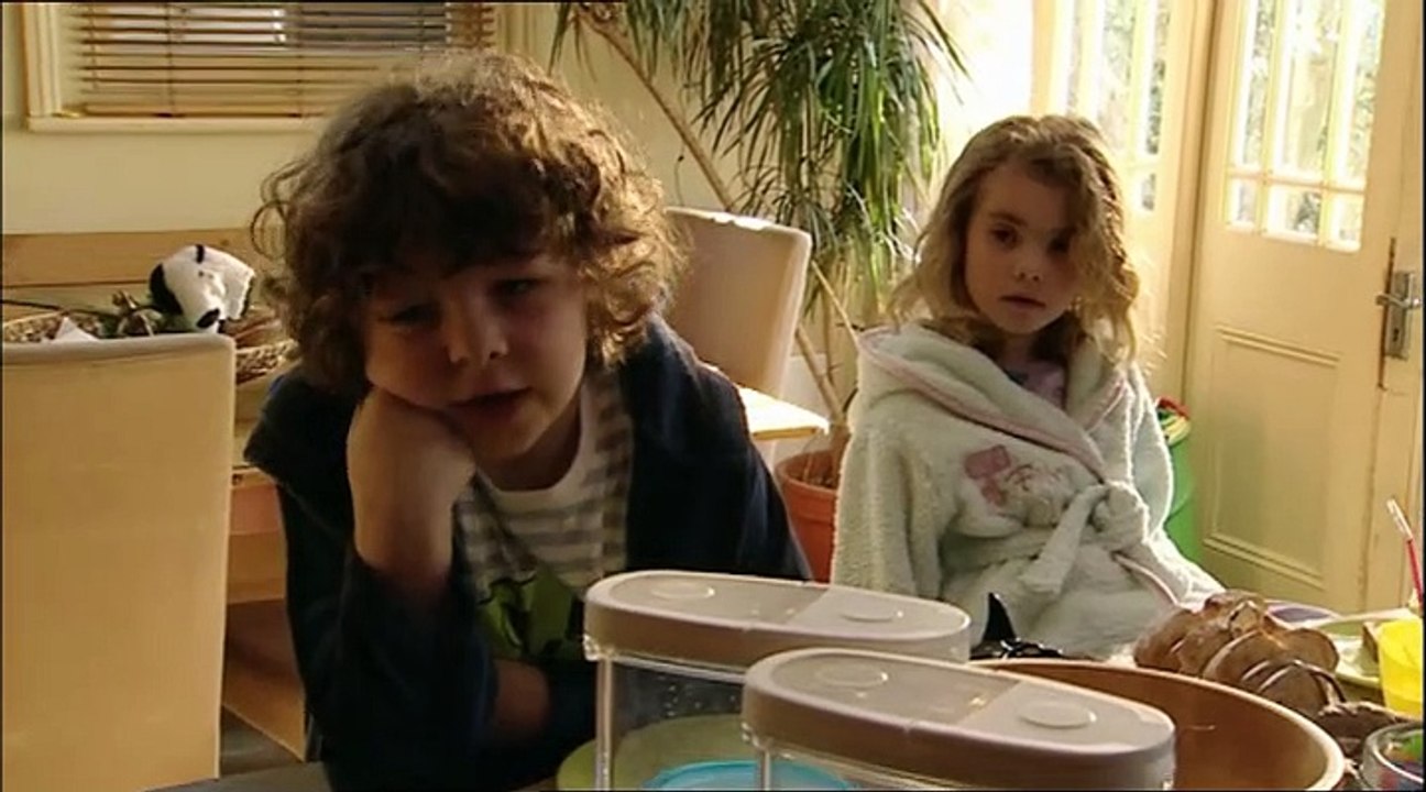 Outnumbered - Series 2 - Episode 3 | The Old-Fashioned Sunday (GB - 12 ...