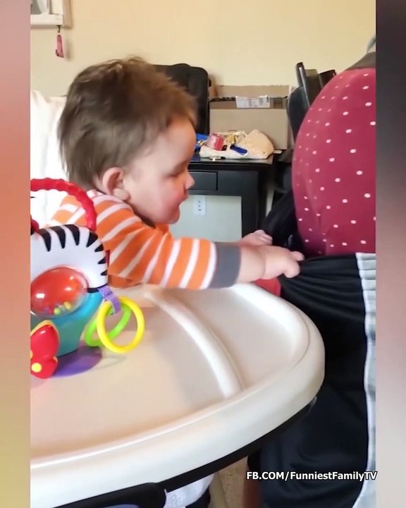 Funny Daddy Makes Baby Happy Every Day - Big Daddy - video Dailymotion