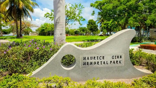 Maurice Gibb Memorial Park - Vídeo Dailymotion