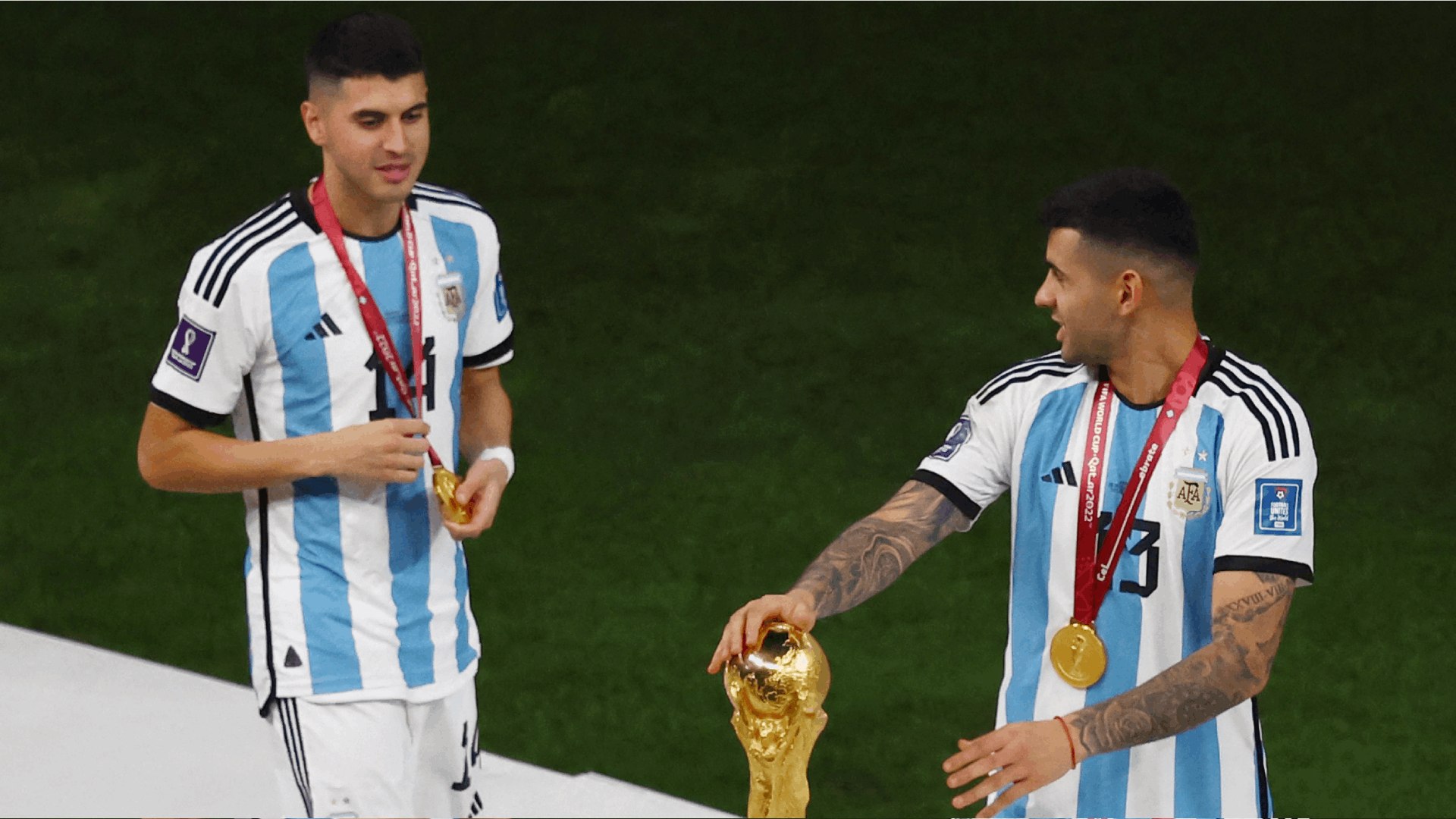 La ex pareja de Palacios vendió su medalla de campeón del mundo y una camiseta | beIN SPORTS