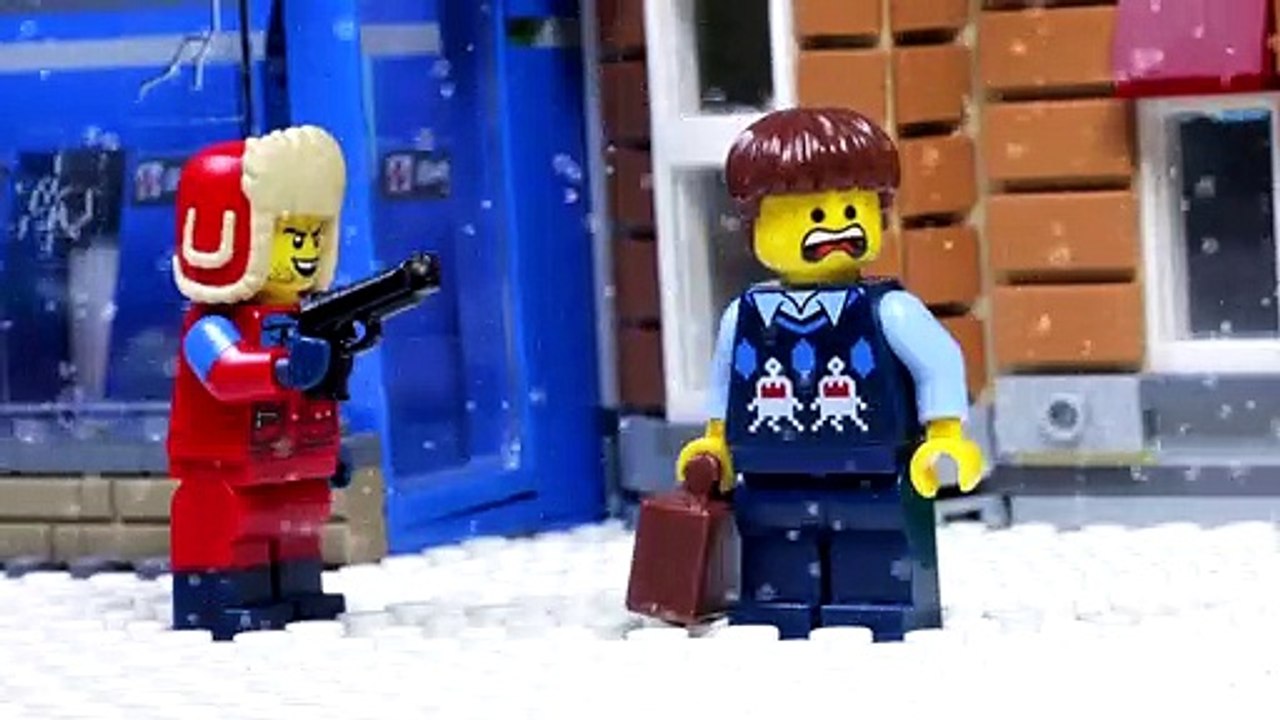 LEGO City Police Snowman Robbery Prank | LEGO City Crook Escape - video ...