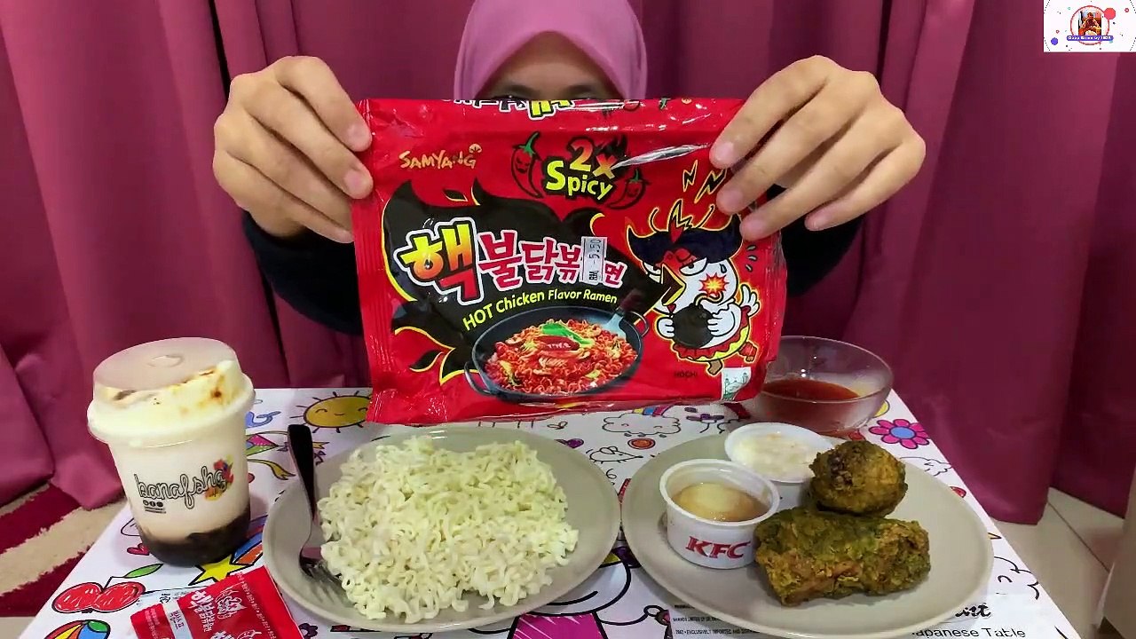 EATING SAMYANG 2X SPICY + KFC GREEN CHILI CRUNCH + BANAFSHA BOBA MILK ...