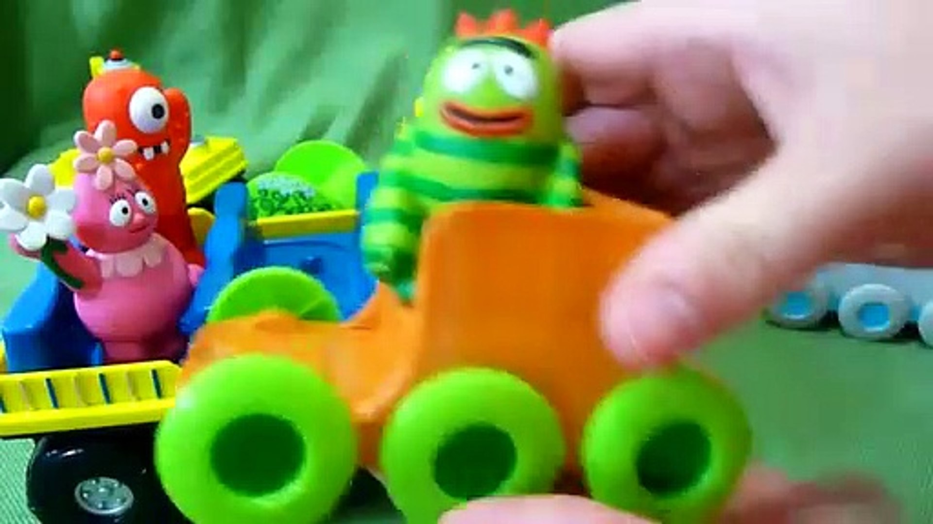 Yo Gabba Gabba Train Coloring Book