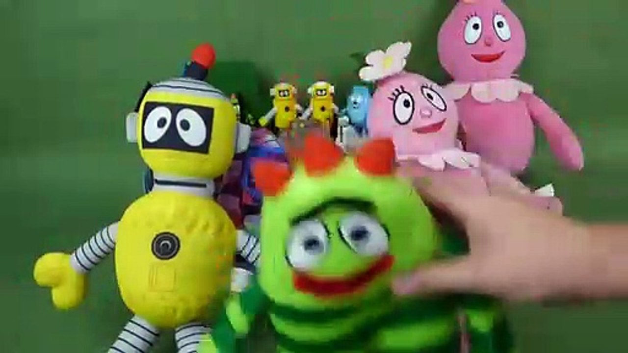 Yo Gabba Gabba Silly Jumpin Plex, Brobee and Foofa- Jumping, Silly Fun ...