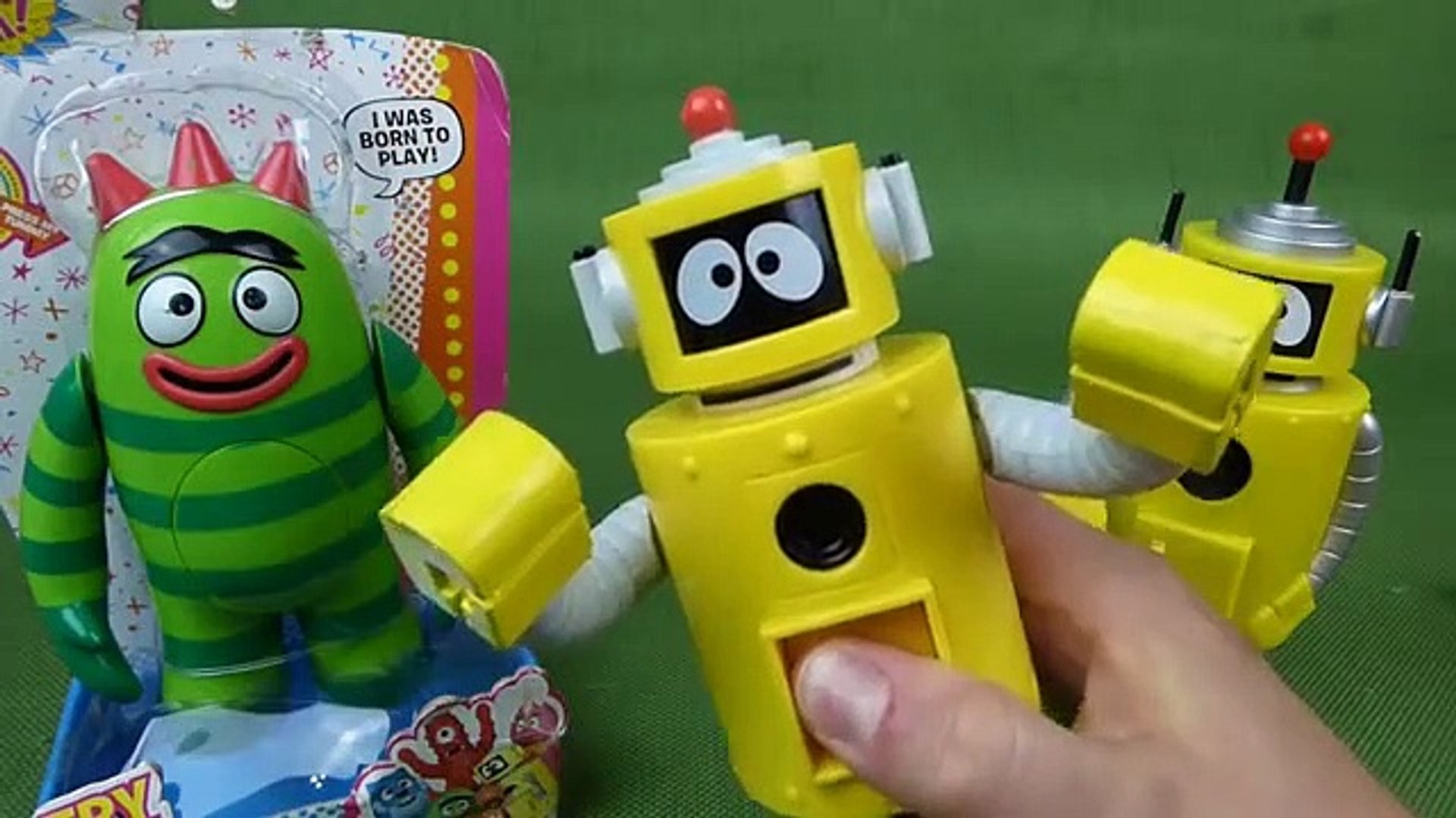 Yo Gabba Gabba Foofa Toy