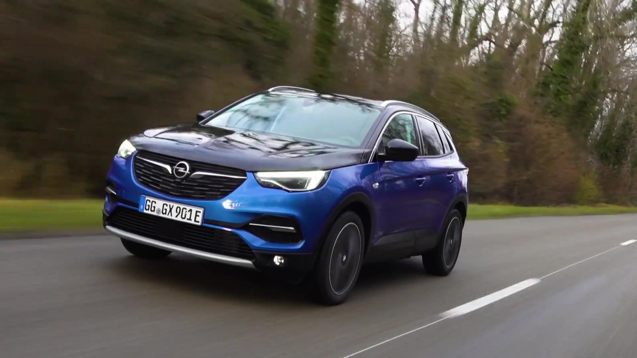 The new Opel Grandland X Hybrid 4 in Blue Driving Video - video Dailymotion