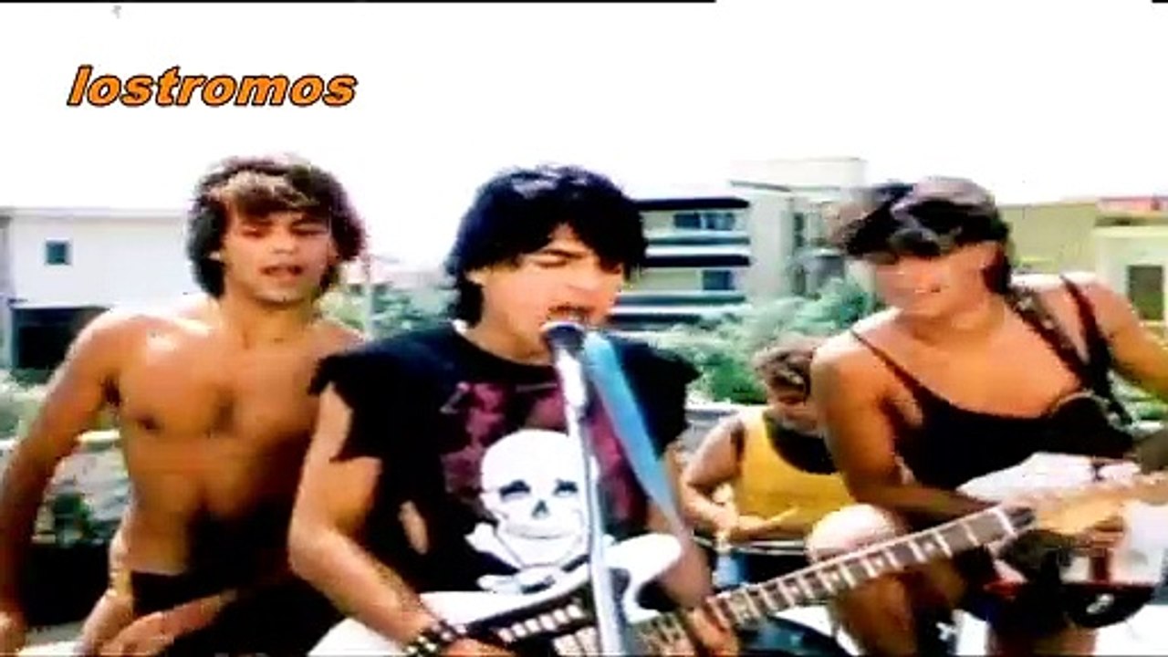 Αντε Σπάσε Ρε Μαλάκα - Σταμάτης Γαρδέλης - video Dailymotion