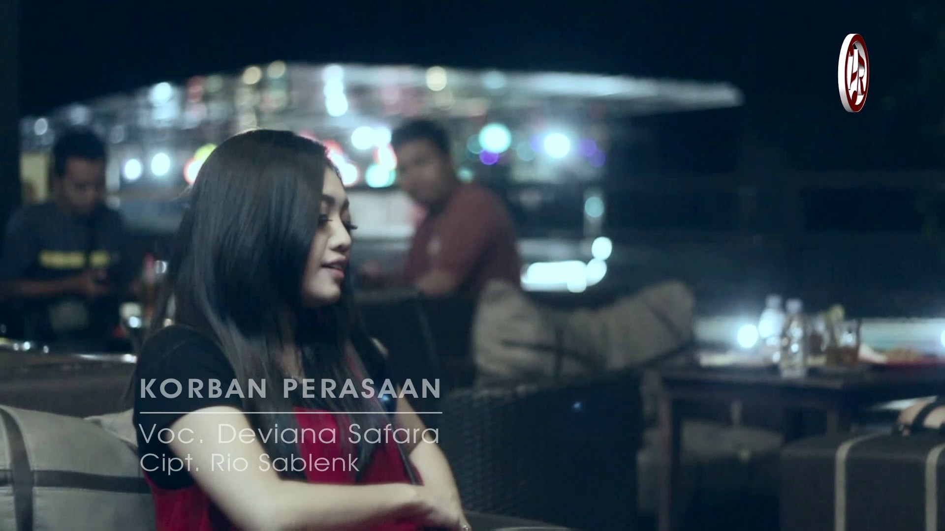 Facebook Deviana Safara