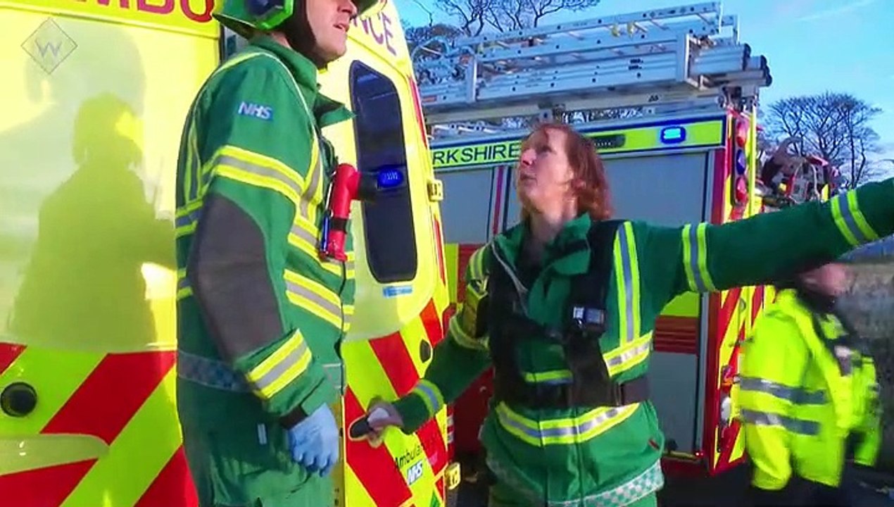 999 Rescue Squad S01E09 - video Dailymotion