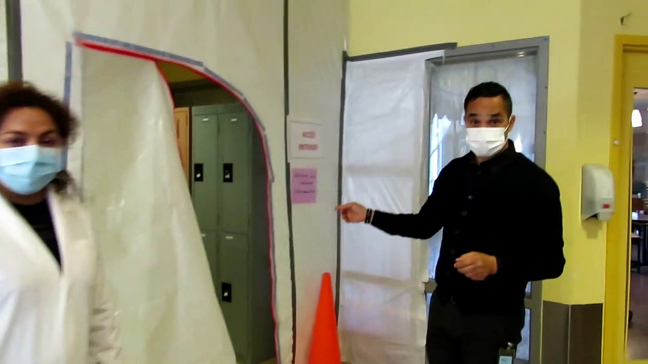 La zone chaude au CHSLD Champlain-Jean-Louis-Lapierre - Vidéo Dailymotion