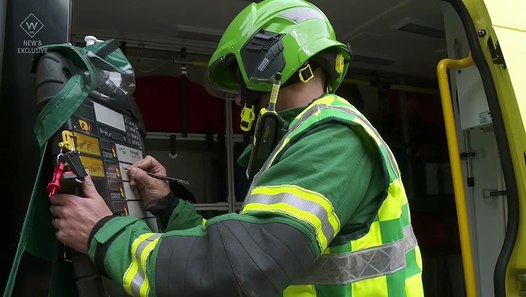 999 Rescue Squad S02E07 - video dailymotion