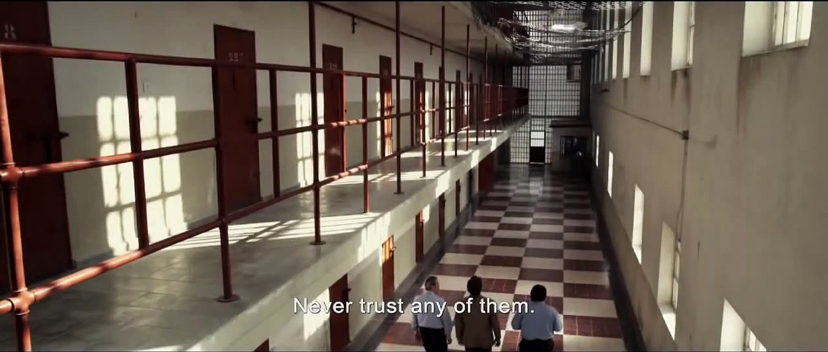 Celda 211 (Cell 211) - Trailer - Vídeo Dailymotion