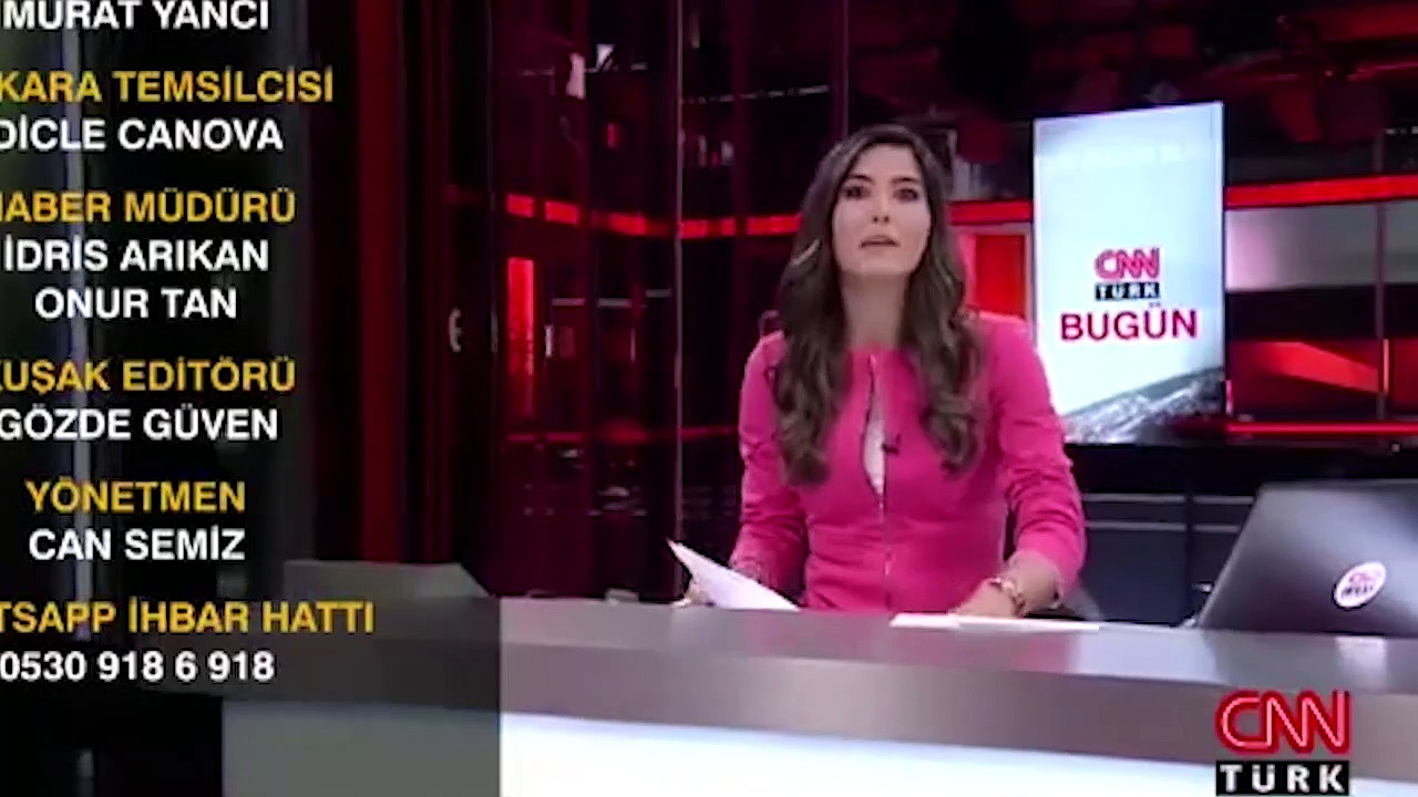 CNN Türk spikeri, canlı yayında görevine veda ettiğini açıkladı