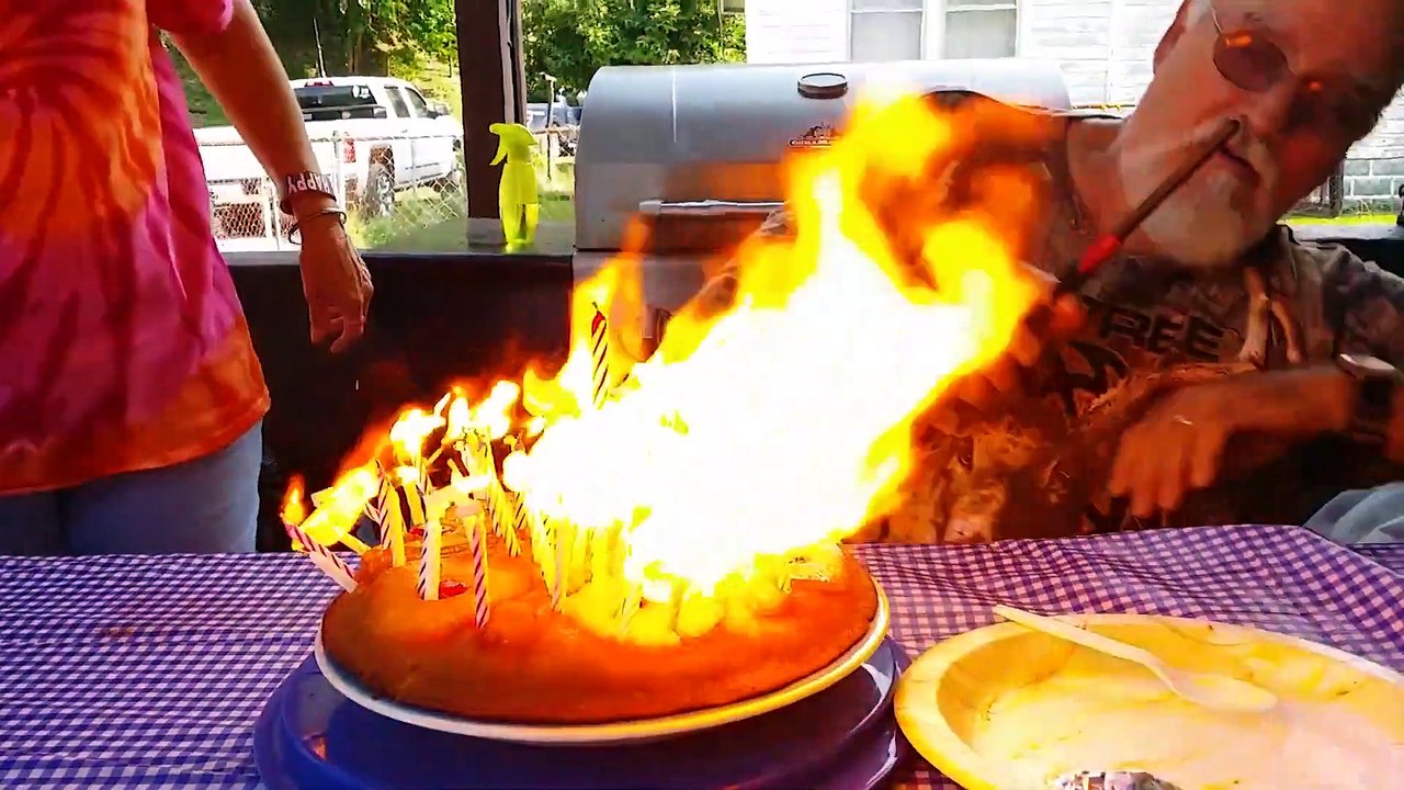 Best Birthday Fails Compilation - video Dailymotion