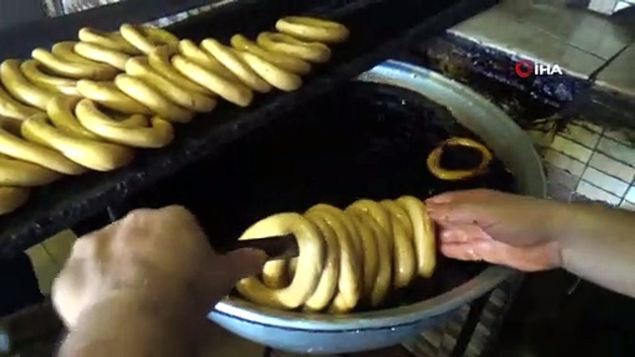 Doğal, katkısız ve pekmezle üretilen lezzet: Giresun simidi ...