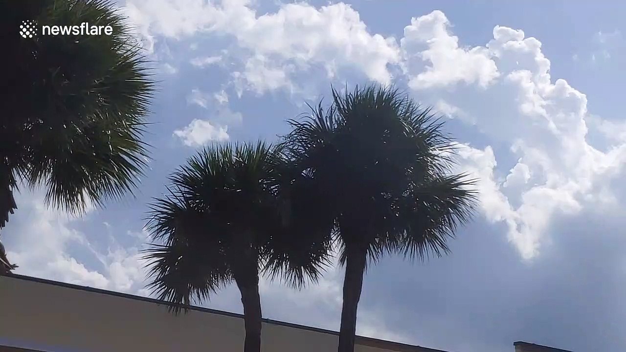 Watch incredibly rare footage of Crown Flash meteorological phenomenon ...